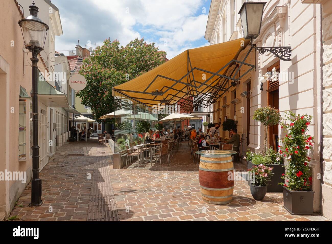 Wiener neustadt wiener neustadt hi-res stock photography and images - Alamy