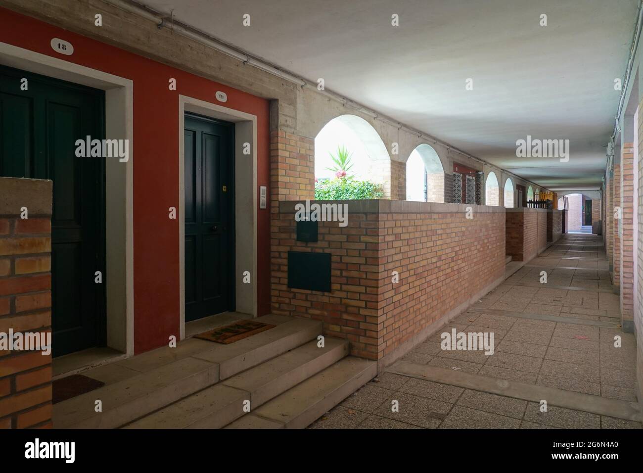 Venedig, Giudecca, Wohnbauten von Gino Valle // Venice, Giudecca ...