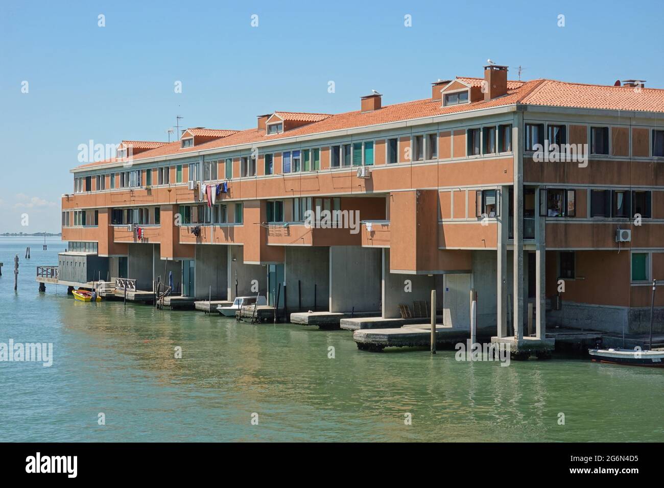 Venedig, Giudecca, moderner Wohnbau // Venice, Giudecca, Modern Housing ...