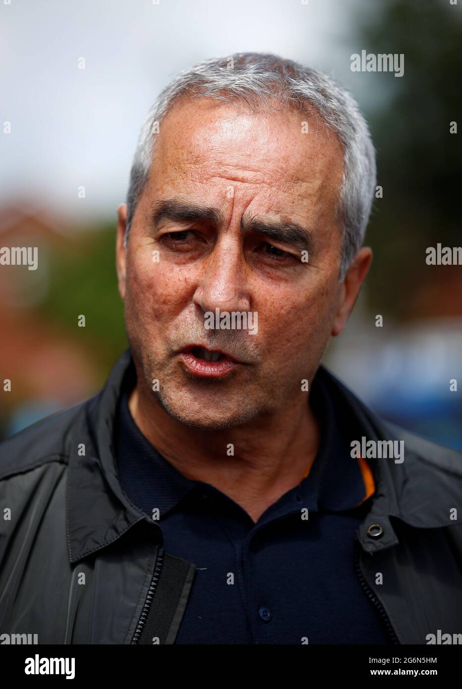 Sinn fein face hi-res stock photography and images - Alamy