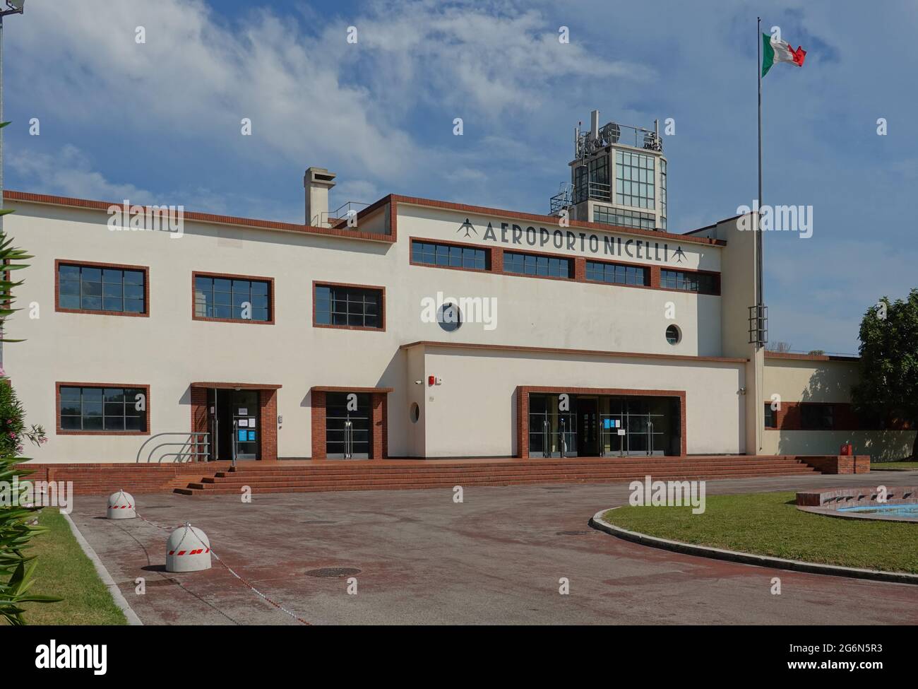 Aeroporto di venezia hi-res stock photography and images - Alamy