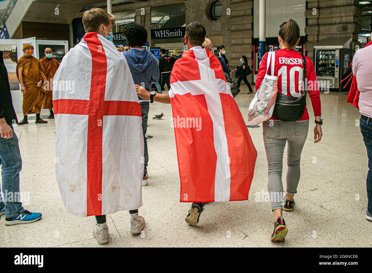 England flags euro 2021 final wembley hi-res stock photography and ...
