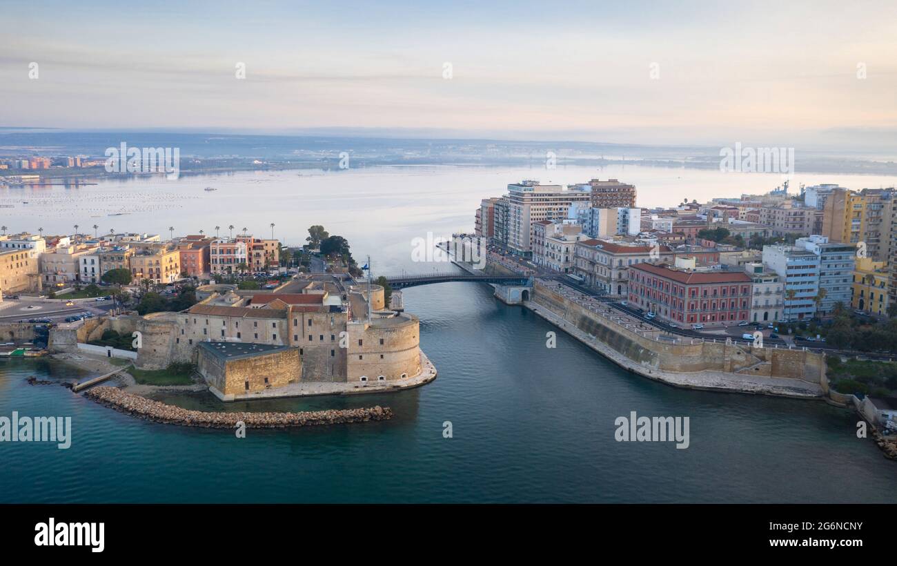Taranto aerial hi-res stock photography and images - Alamy