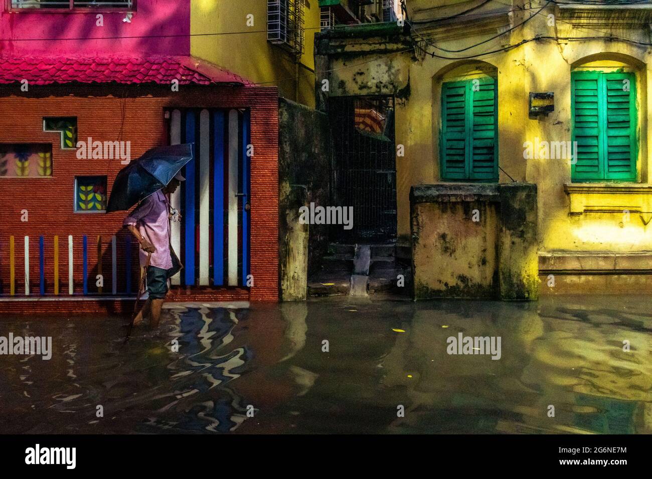 Waterlogged roads hi-res stock photography and images - Alamy