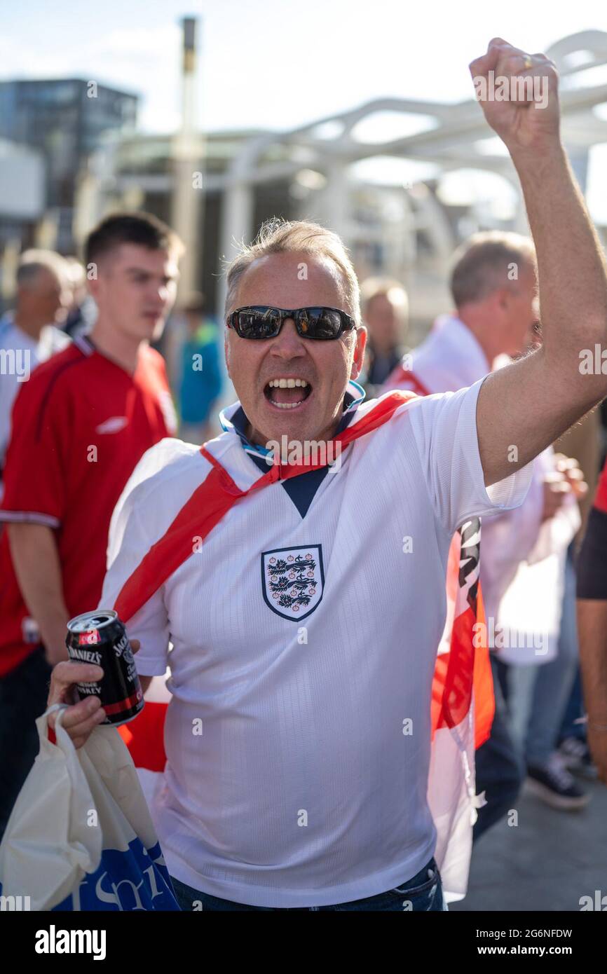 Denmark vs england hi-res stock photography and images - Alamy