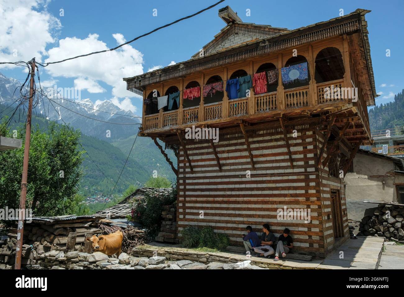 Vashisht, India - June 2021: Views of a traditional house in Vashisht ...
