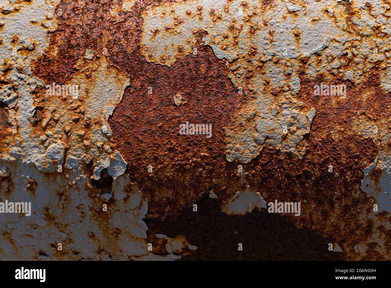A section of rusted metal pipe Stock Photo - Alamy