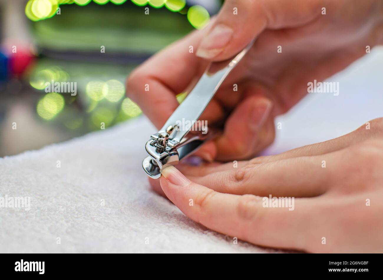Sharp toenails hi-res stock photography and images - Alamy