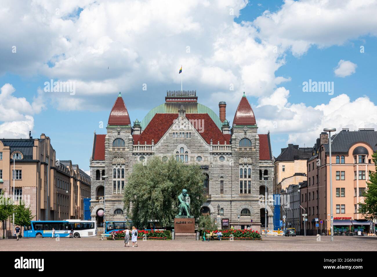 Helsinki national theatre hi-res stock photography and images - Alamy