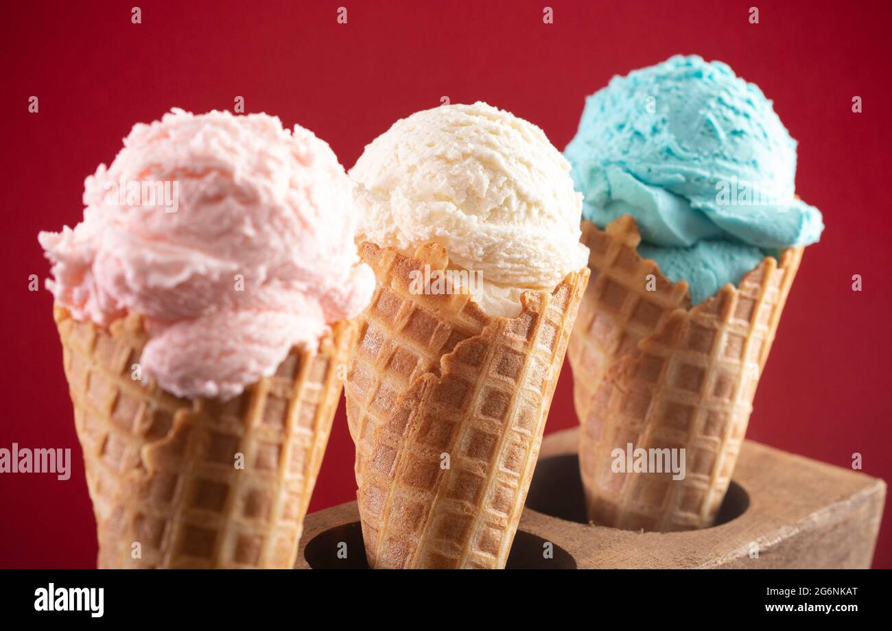 Red white and blue ice cream hi-res stock photography and images - Alamy