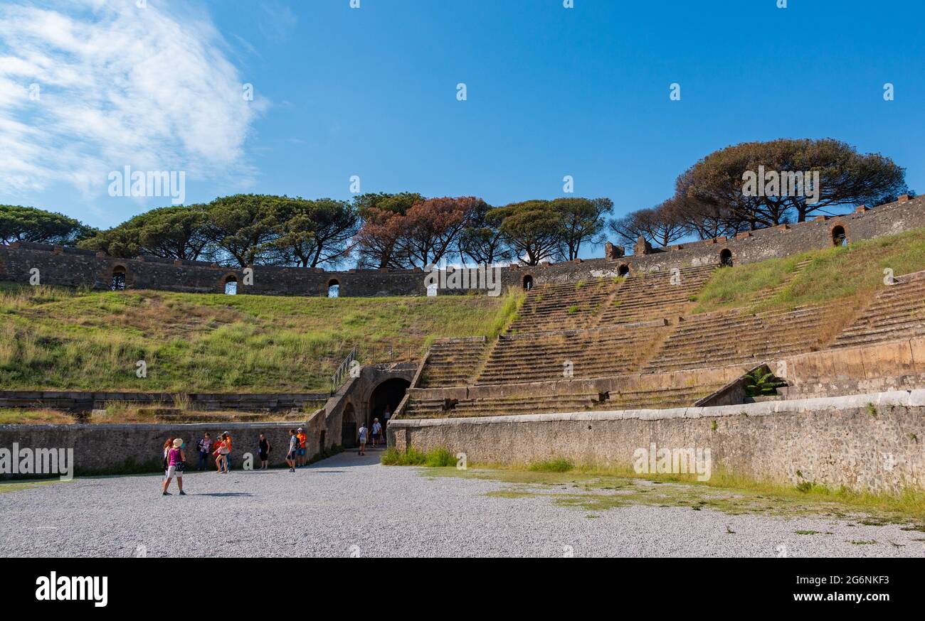Inside amphitheatre pompeii italy hi-res stock photography and images ...
