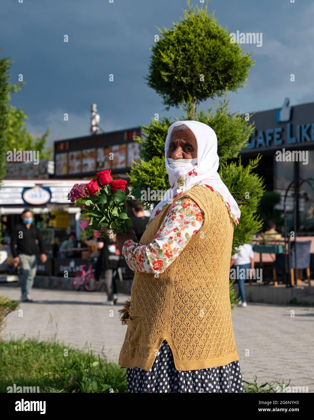 Old gypsy woman in traditional hi-res stock photography and images - Alamy