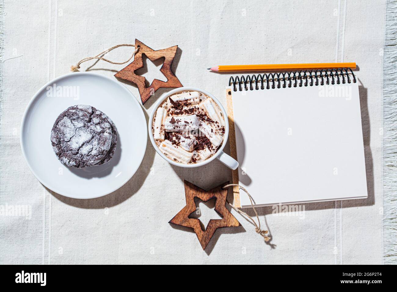 Christmas or New Year festive background. Hot chocolate or cocoa with ...
