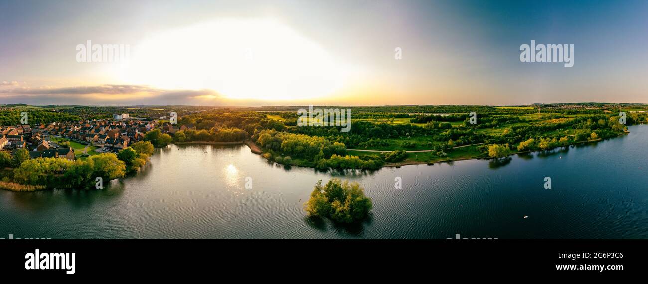 Manvers lake hi-res stock photography and images - Alamy
