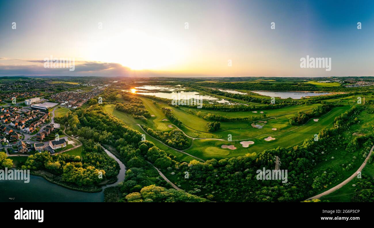 Manvers lake hi-res stock photography and images - Alamy