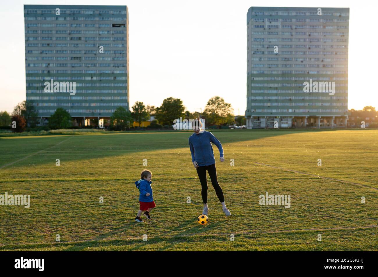 Soccer mummy hi-res stock photography and images - Alamy