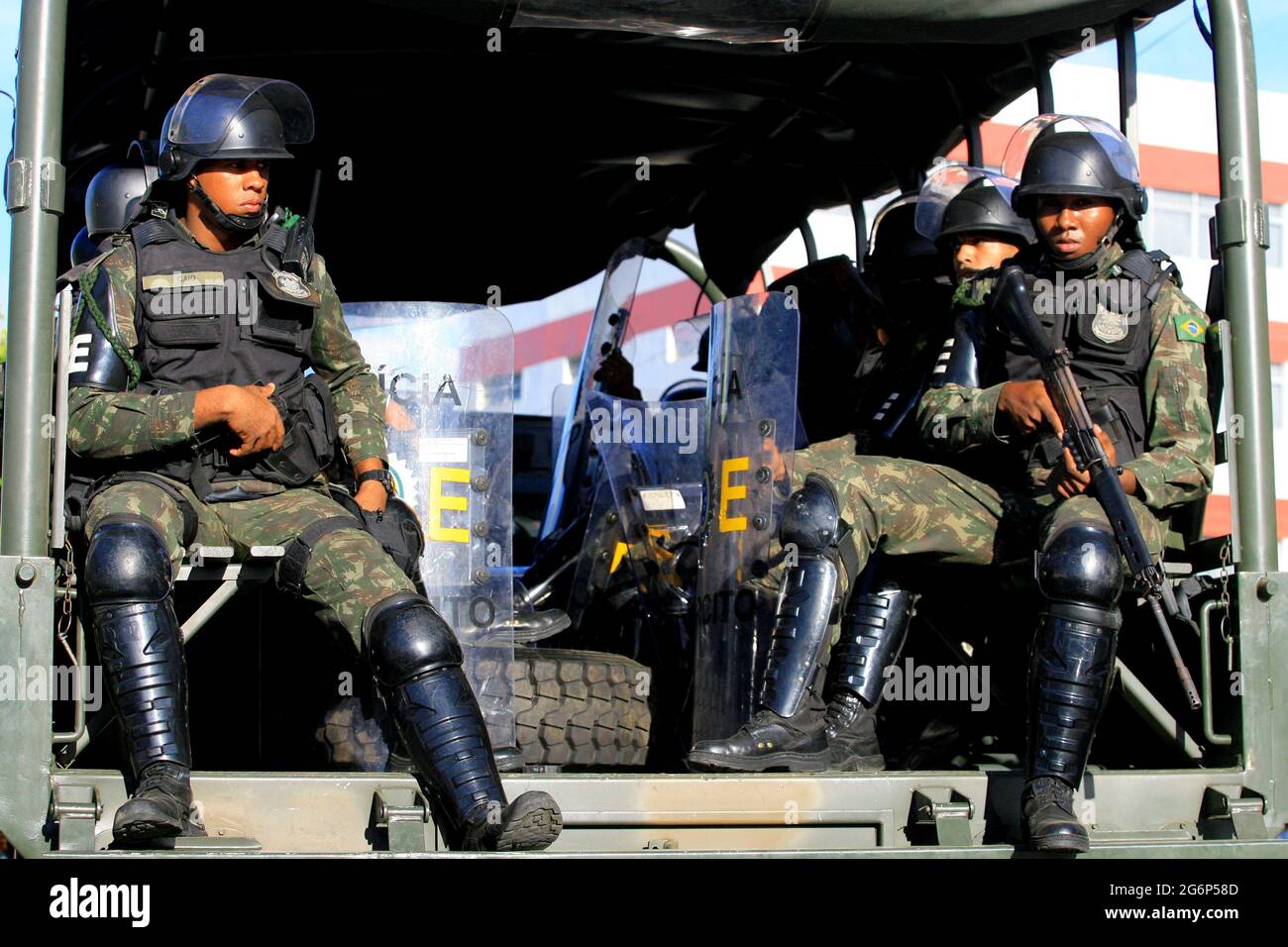 buerarema, bahia, brazil - february 14, 2014: Brazilian Army soldiers ...