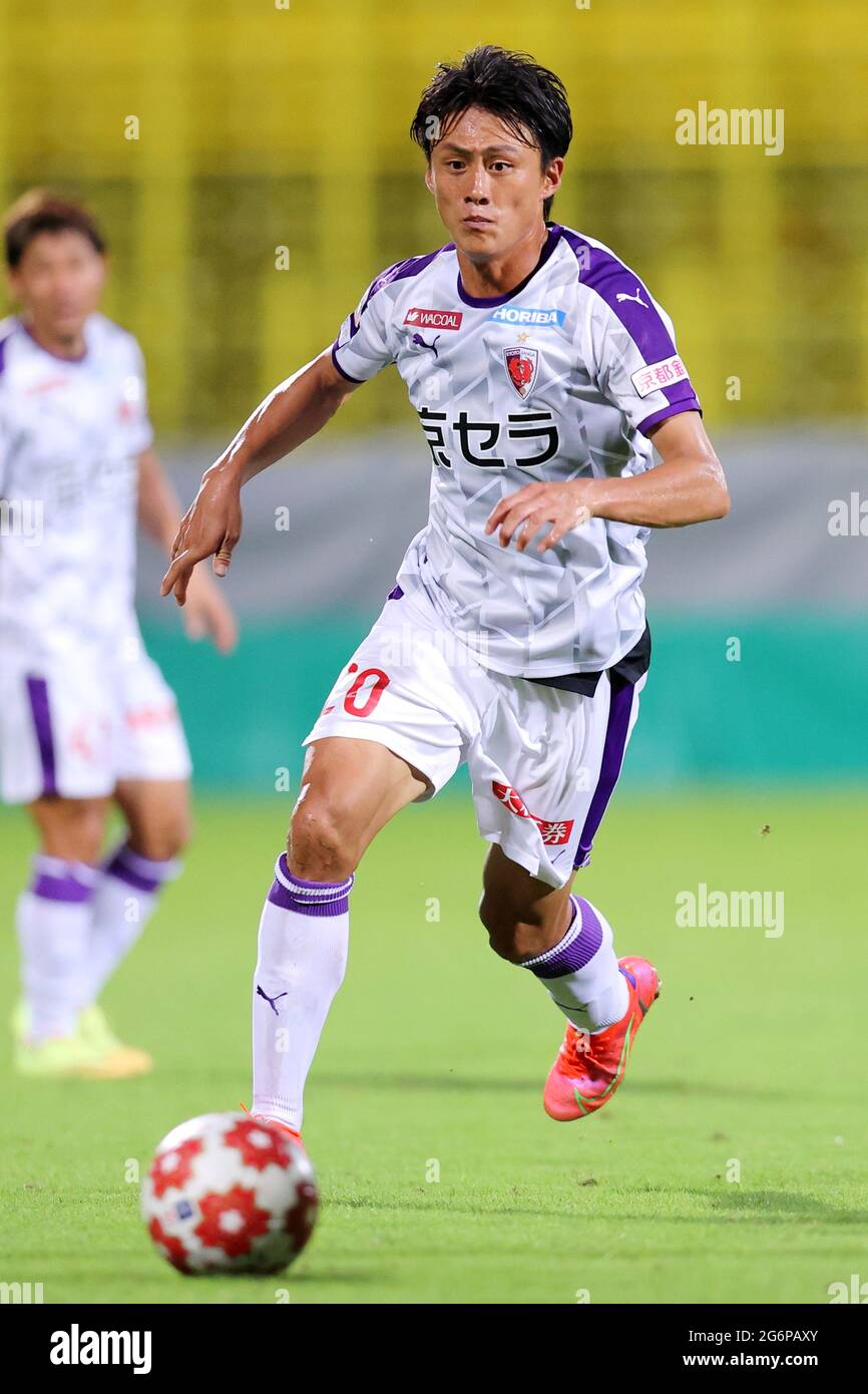 Sankyo Frontier Kashiwa Stadium, Chiba, Japan. 7th July, 2021. Tadanari ...