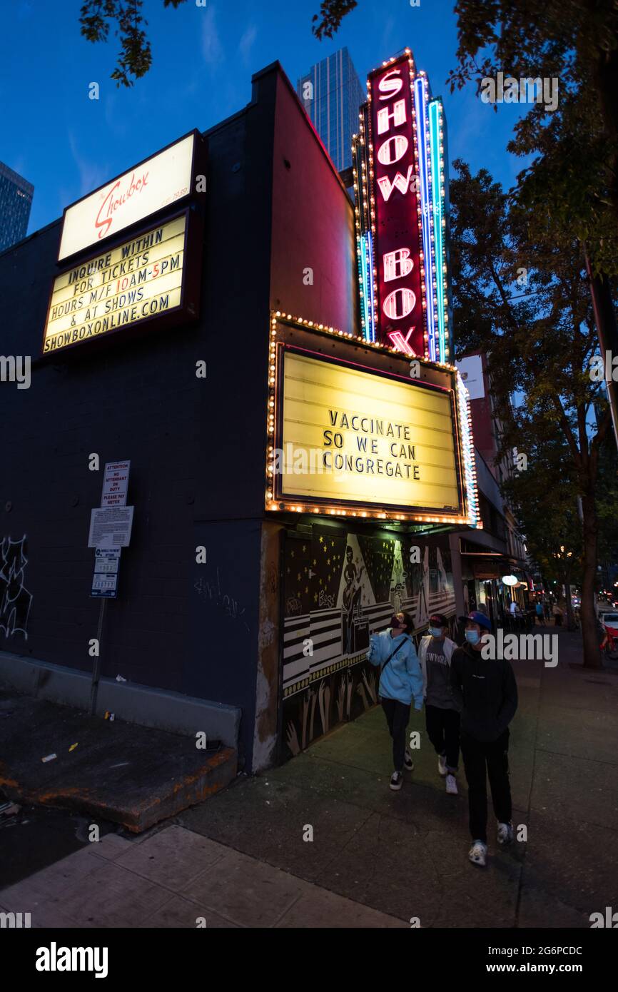 Showbox so do seattle hi-res stock photography and images - Alamy
