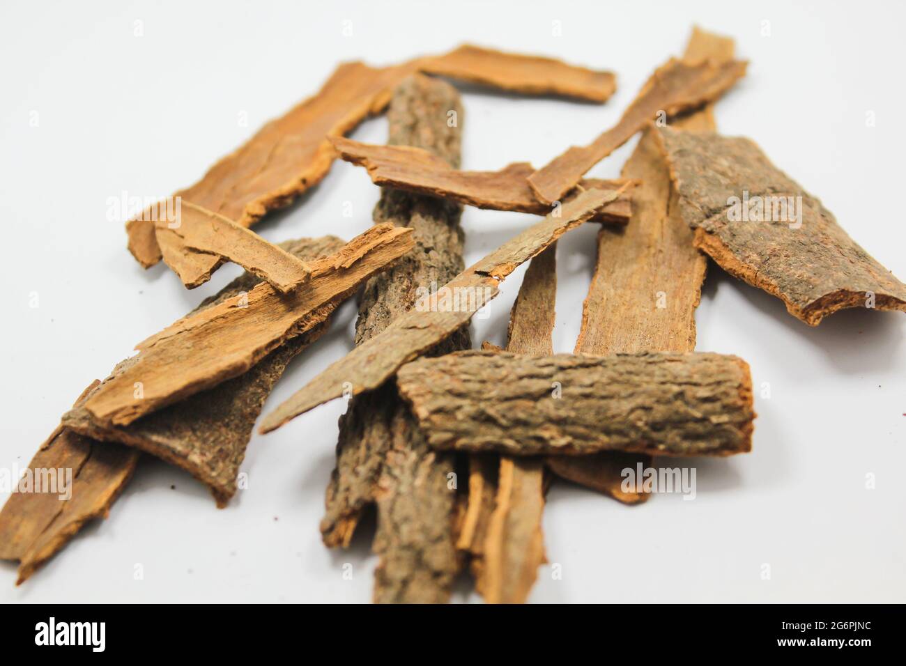 Cinnamon spice closeup, aroma, cinnamon for flavour, isolated on white ...