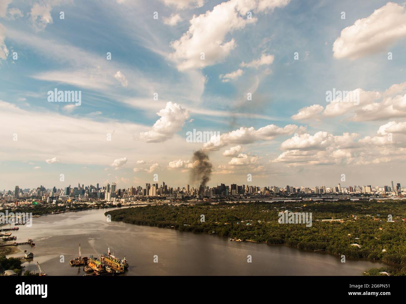 Aerial of fire burnt out building hi-res stock photography and images ...