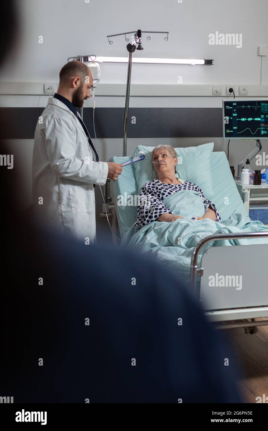 Patient questioning doctor hi-res stock photography and images - Alamy