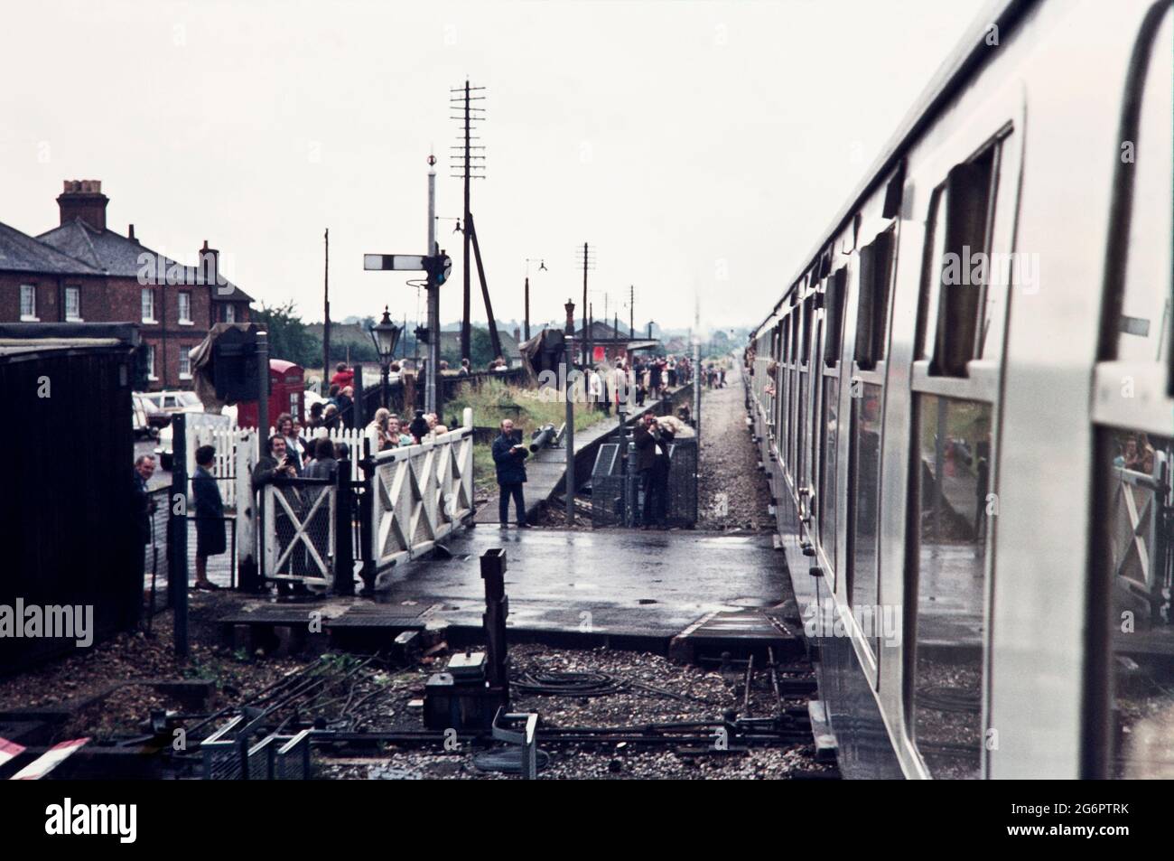 Train Spotting in the UK with a few buses circa 1975. Trains on the ...
