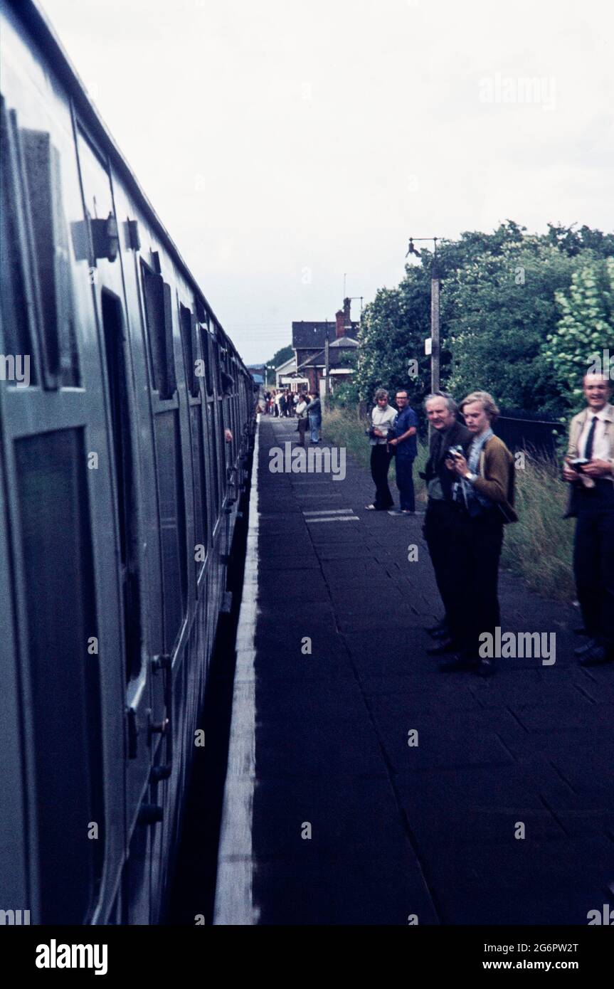 Train Spotting in the UK with a few buses circa 1975. Trains on the ...