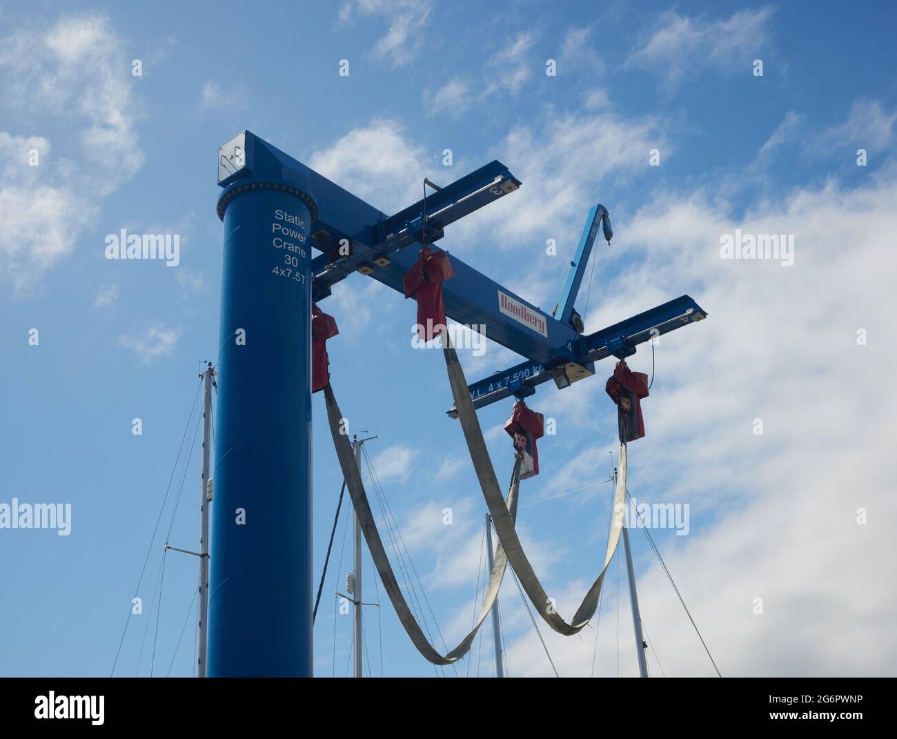 Static Crane High Resolution Stock Photography and Images - Alamy