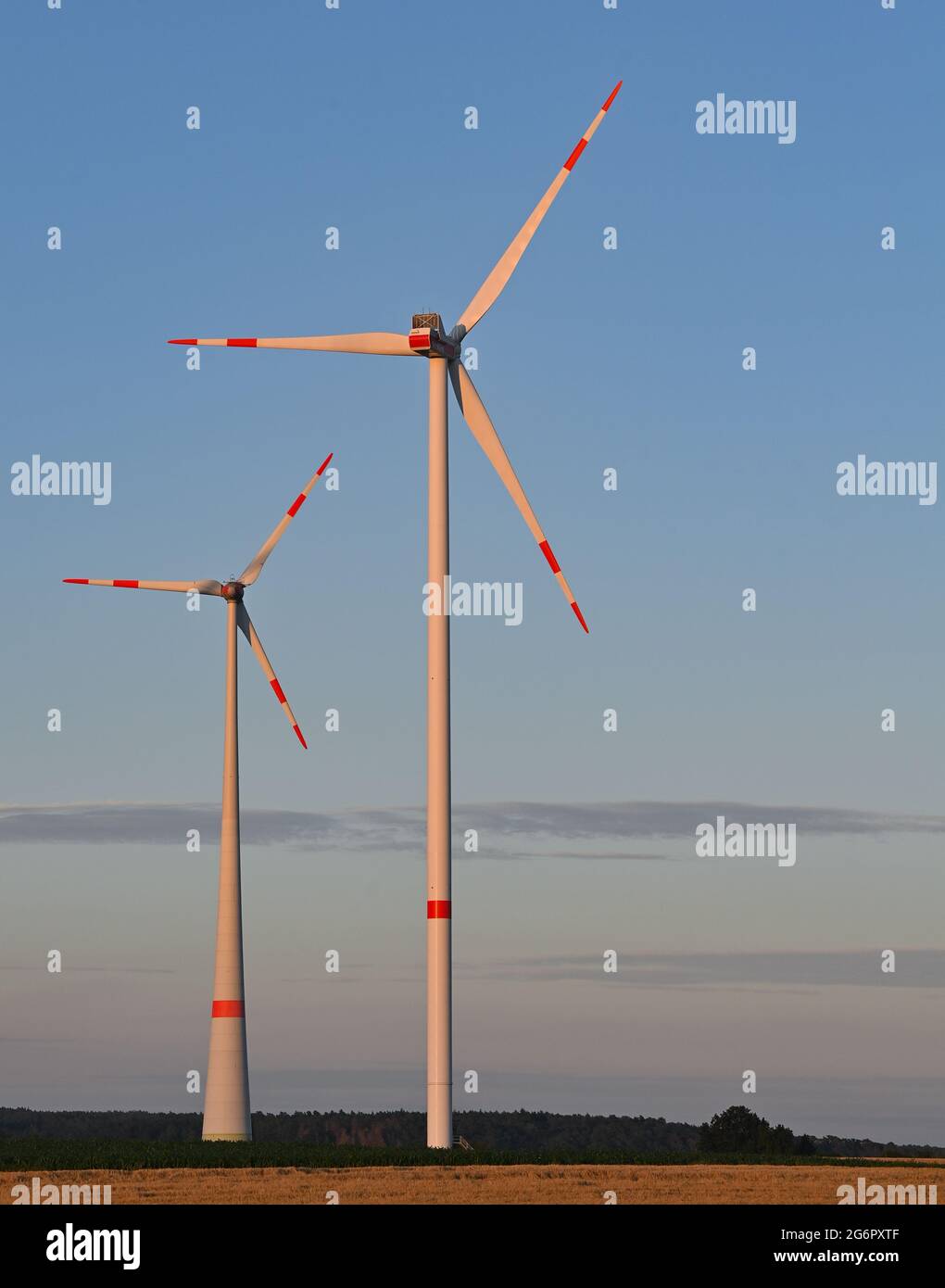 Jacobsdorf, Germany. 07th July, 2021. Wind turbines at the "Odervorland ...