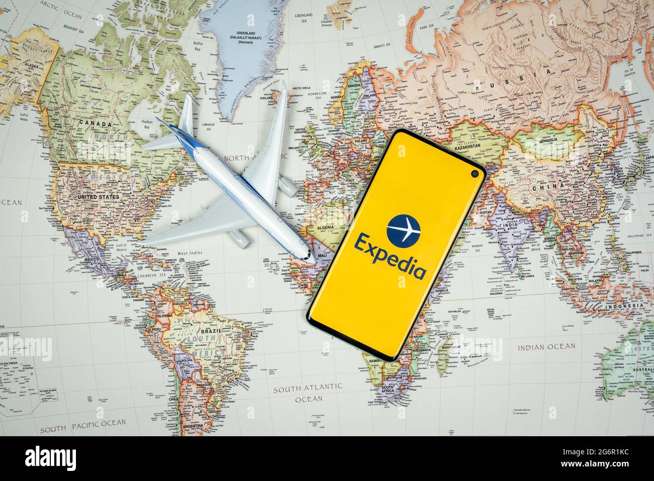 Map technology logo hi-res stock photography and images - Alamy