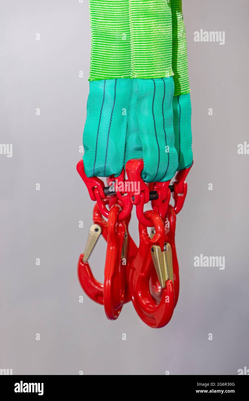 Lifting cargo hi-res stock photography and images - Alamy
