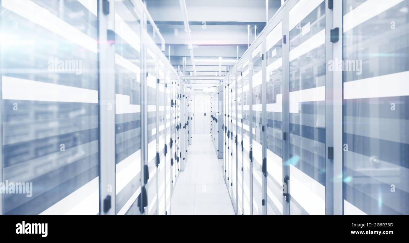 Data centre hi-res stock photography and images - Alamy
