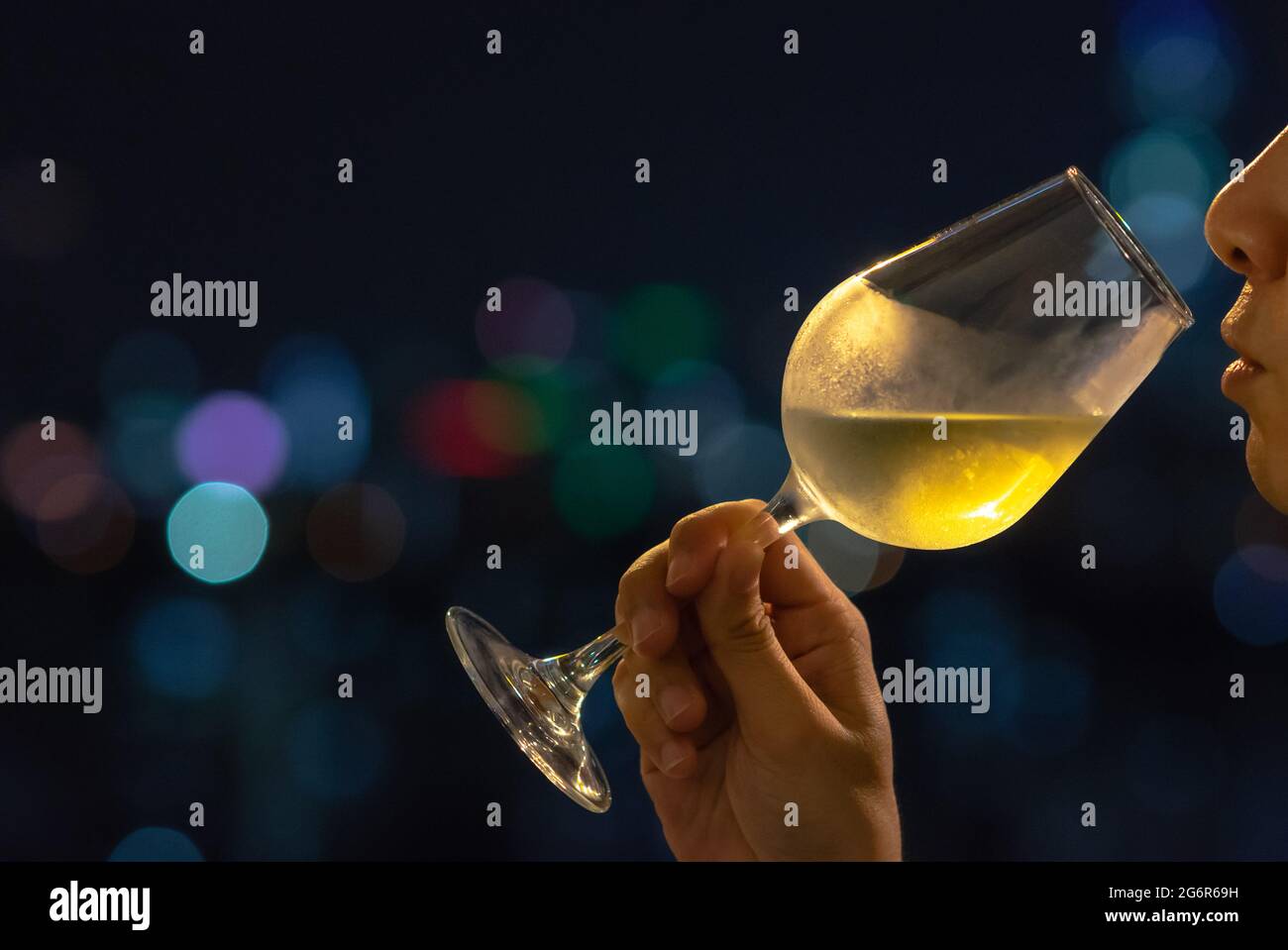 Tasting wine sommelier sniffing hi-res stock photography and images - Alamy