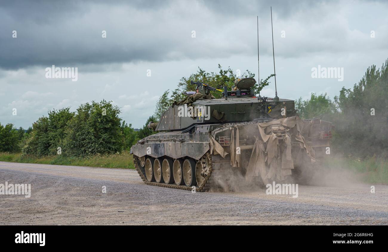British army Challenger 2 main battle tank on exercise, Salisbury Plain ...