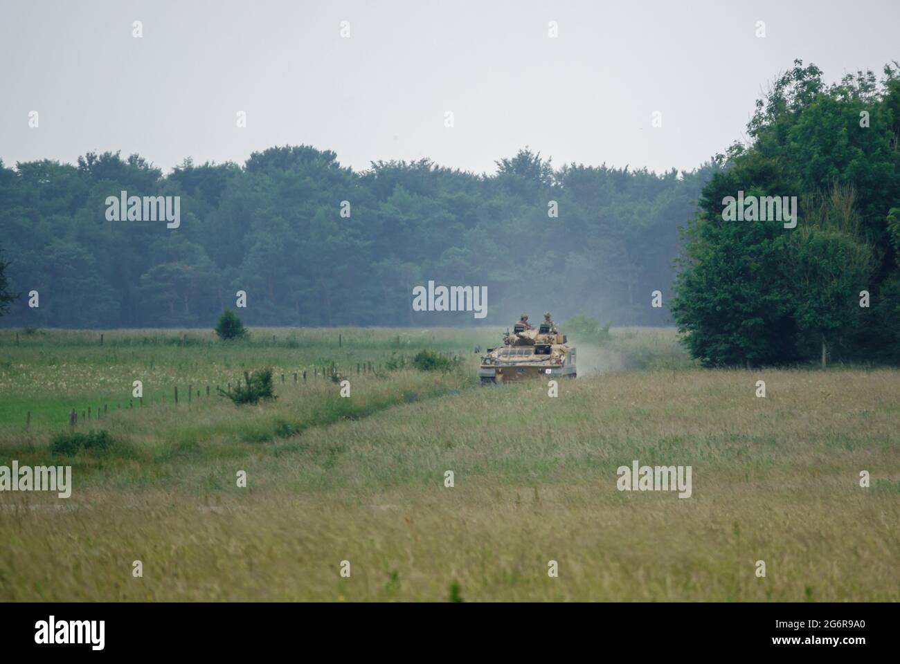 Fv 510 warrior hi-res stock photography and images - Alamy