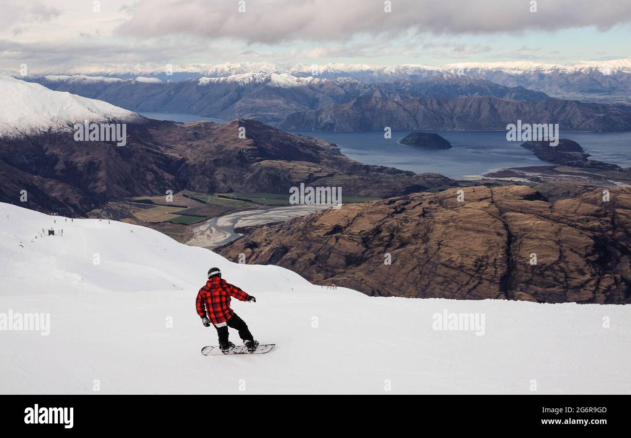 Treble cone hi-res stock photography and images - Alamy