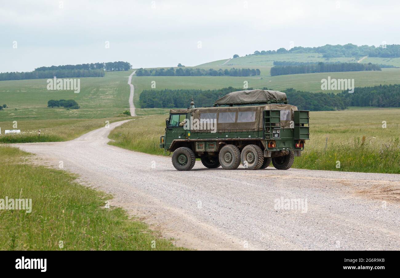 A British army Steyr-Daimler-Puch - BAE Systems Pinzgauer high-mobility ...