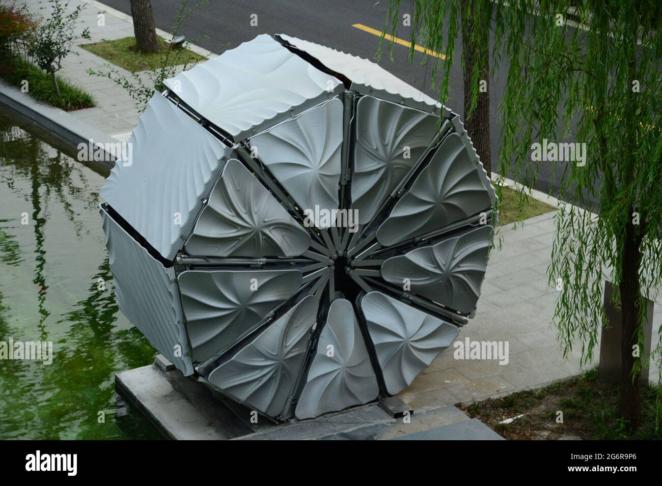 China's first use of 3D printing technology manufacturing retractable ...