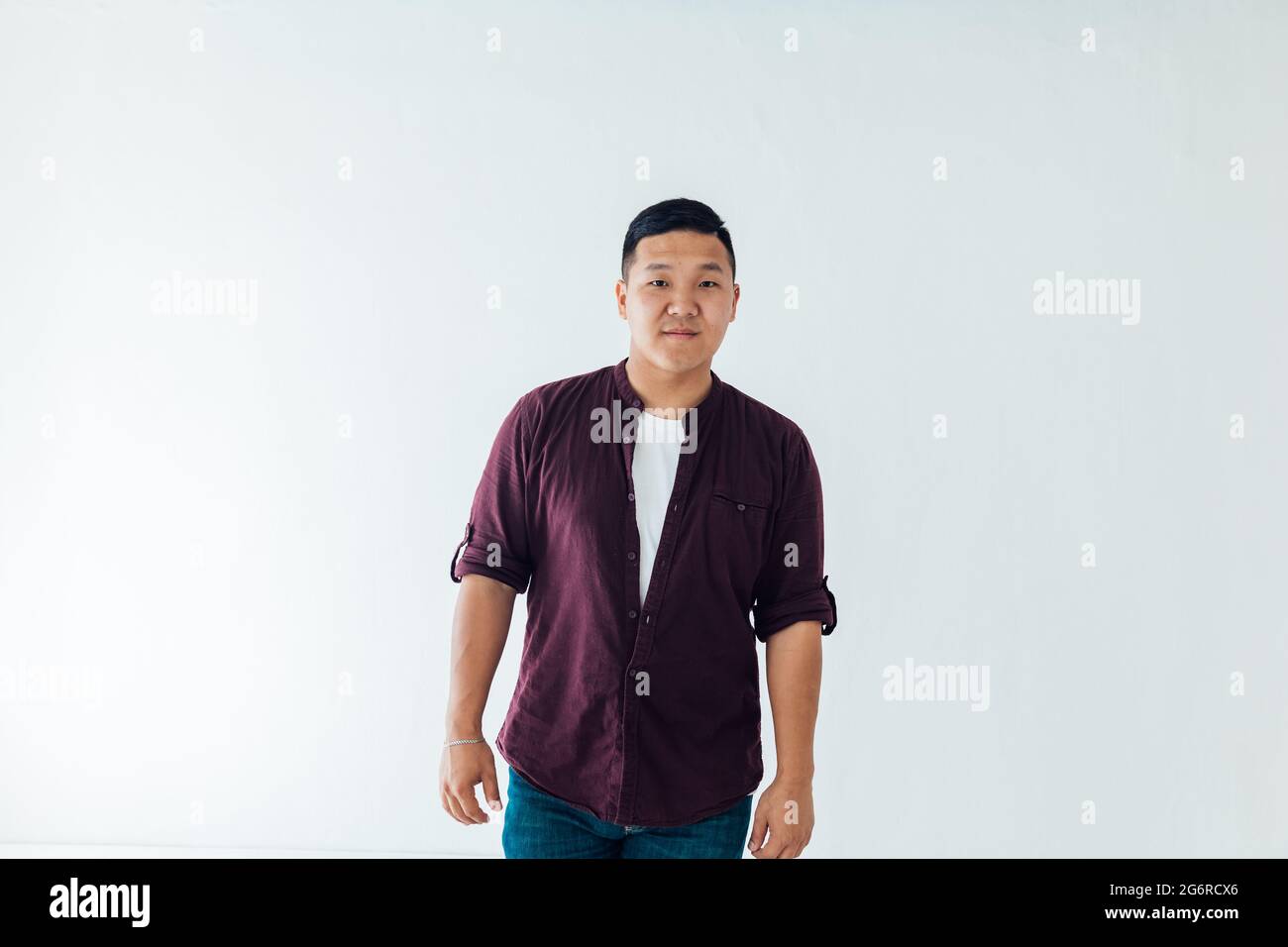 Portrait friendly chinese man sitting hi-res stock photography and ...