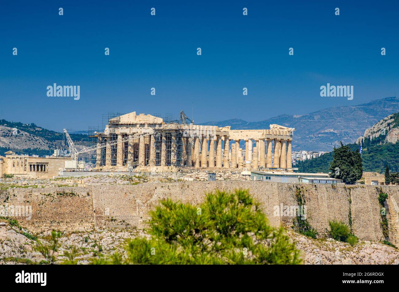 Iconic view of the Acropolis of Athens, Greece Stock Photo - Alamy