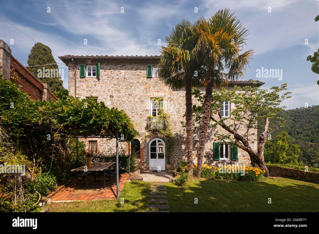 Italian Farmhouse Garden