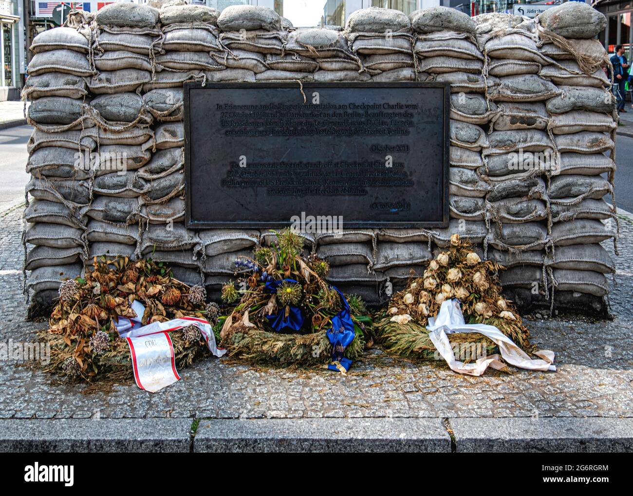 Bronze memorial plaque remembers action of Lucius D Clay during tank ...