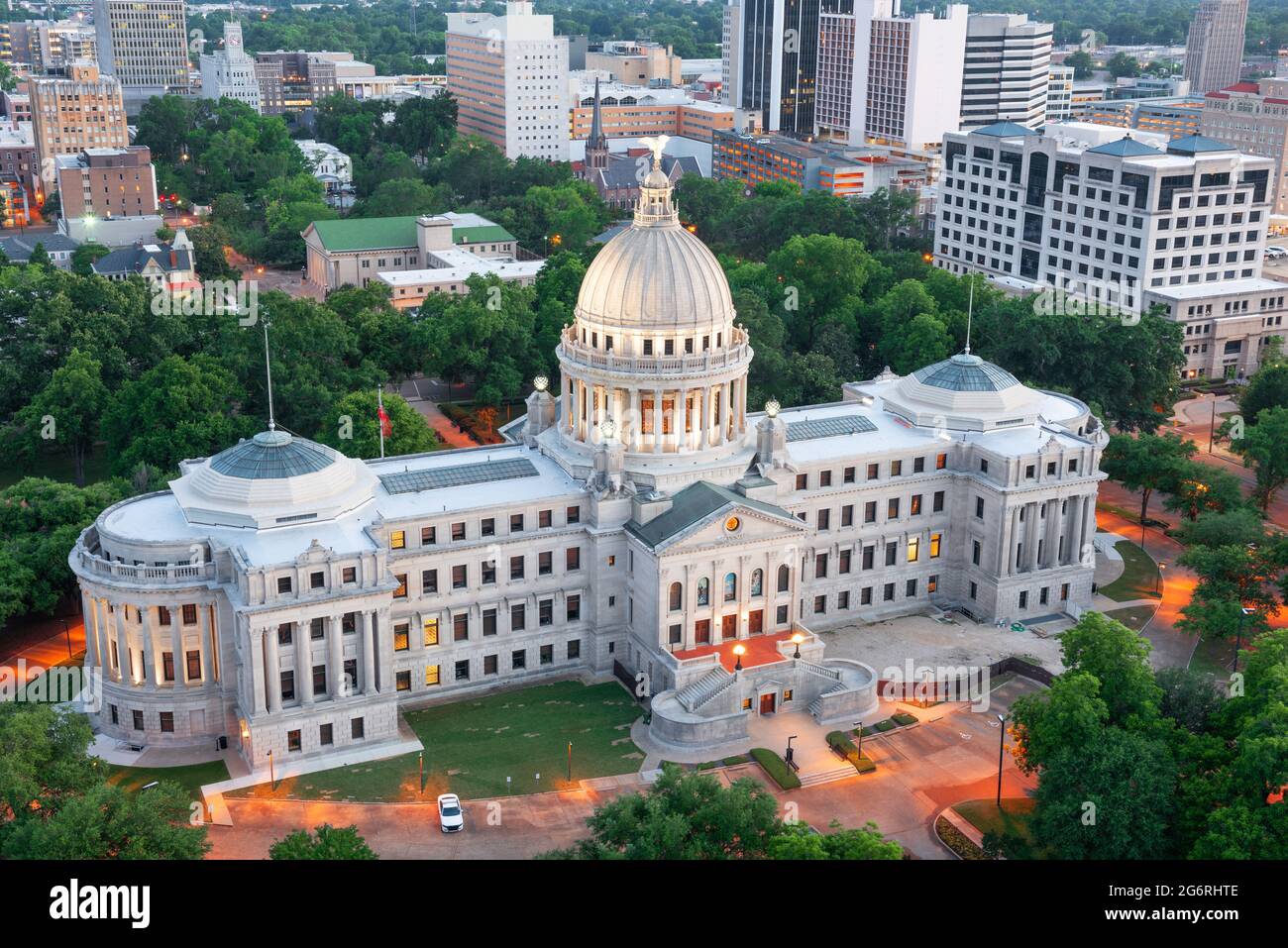 Jackson, Mississippi, USA skyline over the Capitol Building at dusk ...