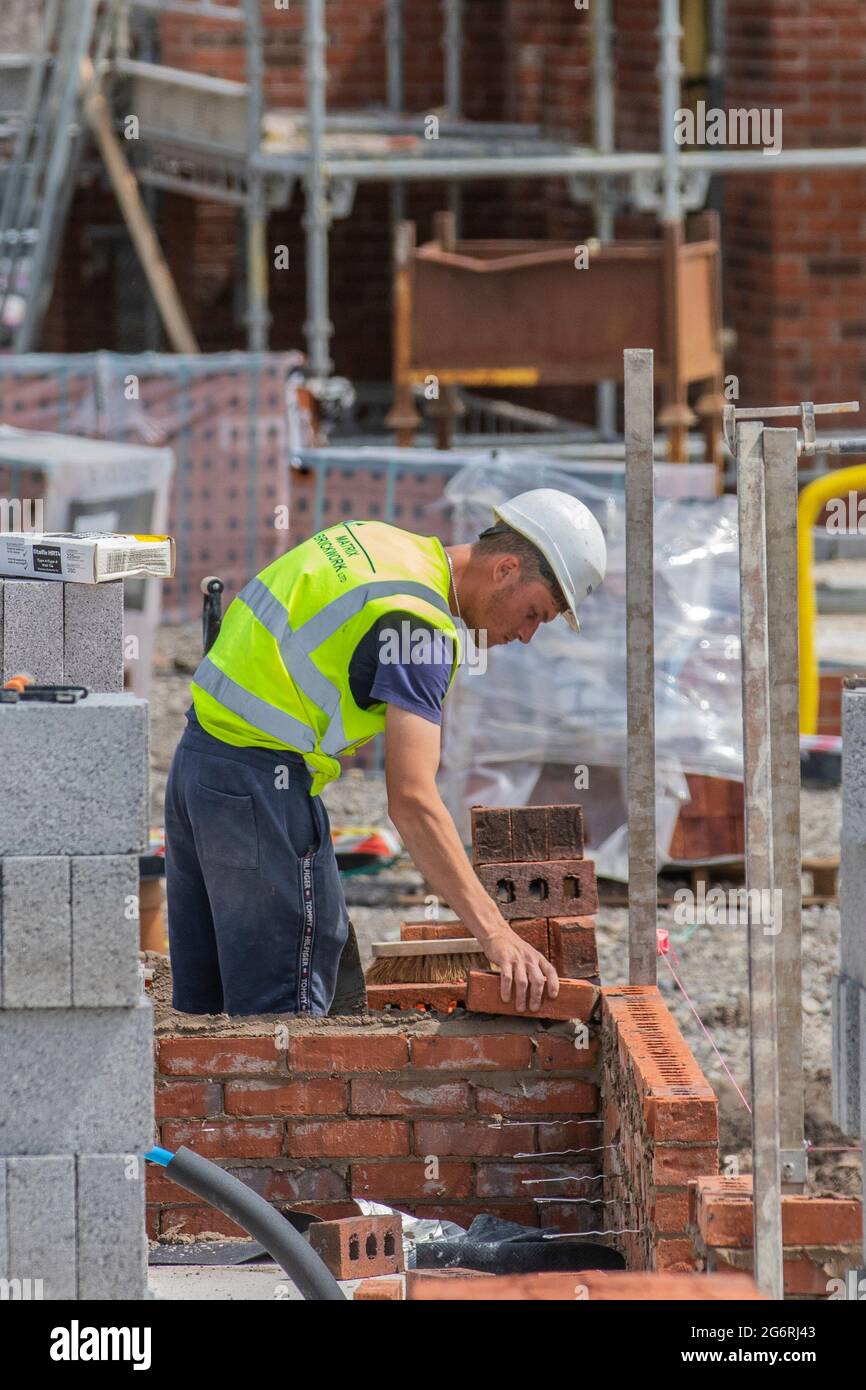 Stages of construction; Farington Mews large housing development Matrix ...
