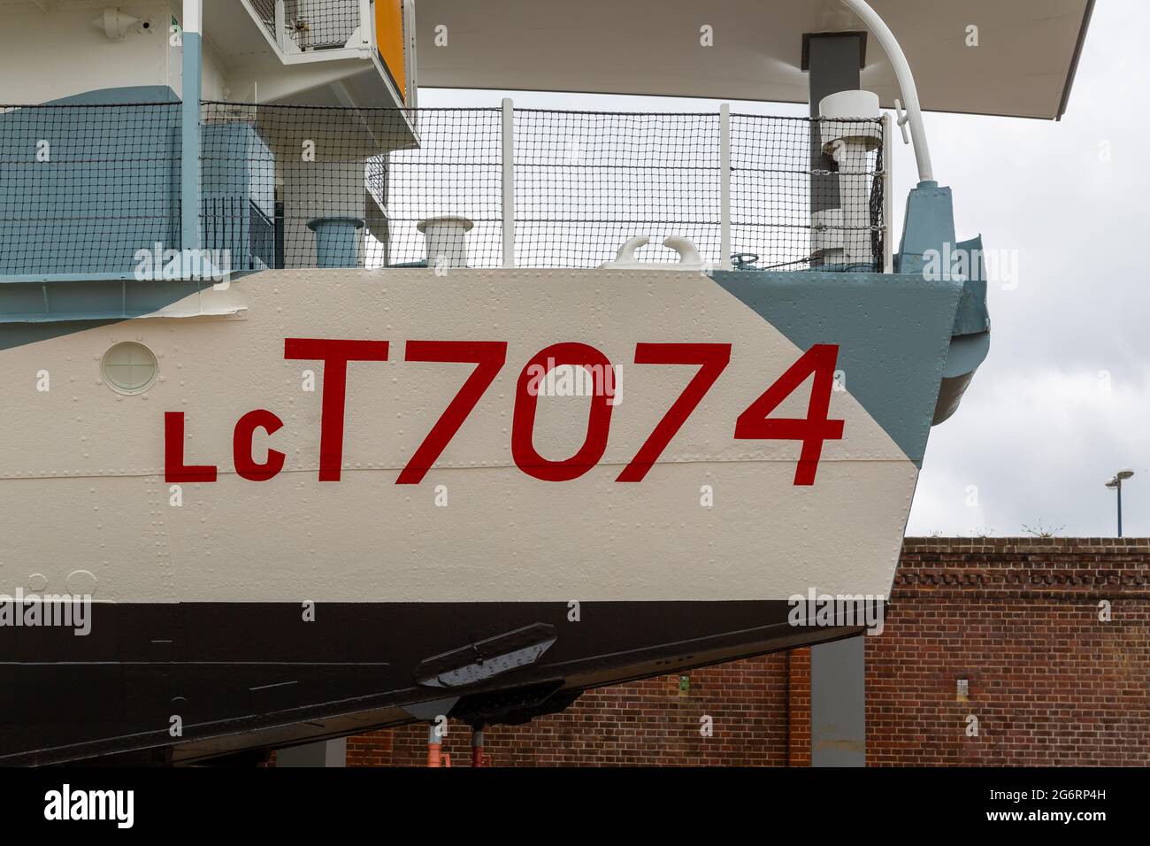 Tank landing craft hi-res stock photography and images - Alamy