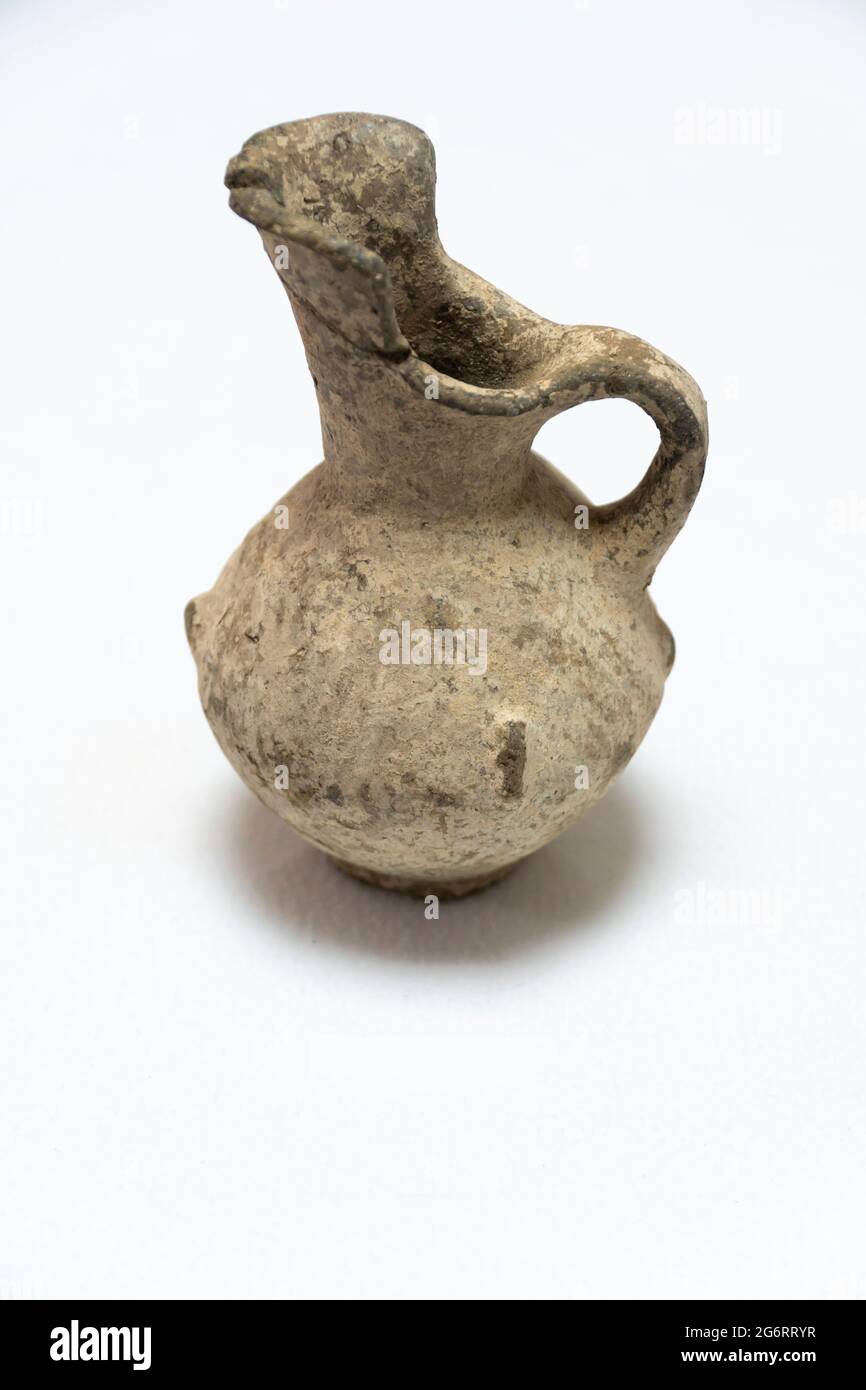 Archaeology pottery ceramic hi-res stock photography and images - Alamy