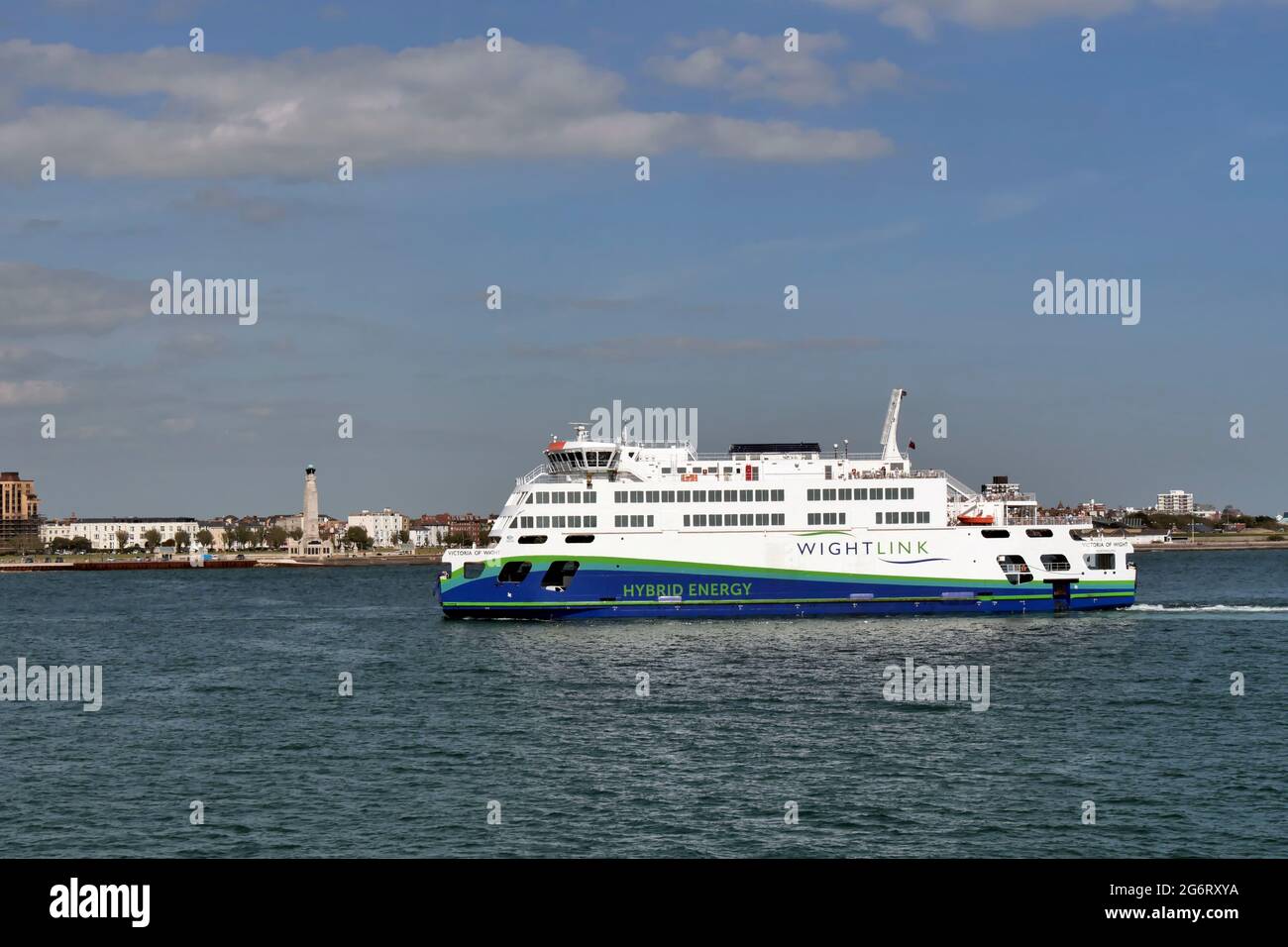 Isle of Wight eco hybrid ferry 'Victoria of Wight' approaches ...