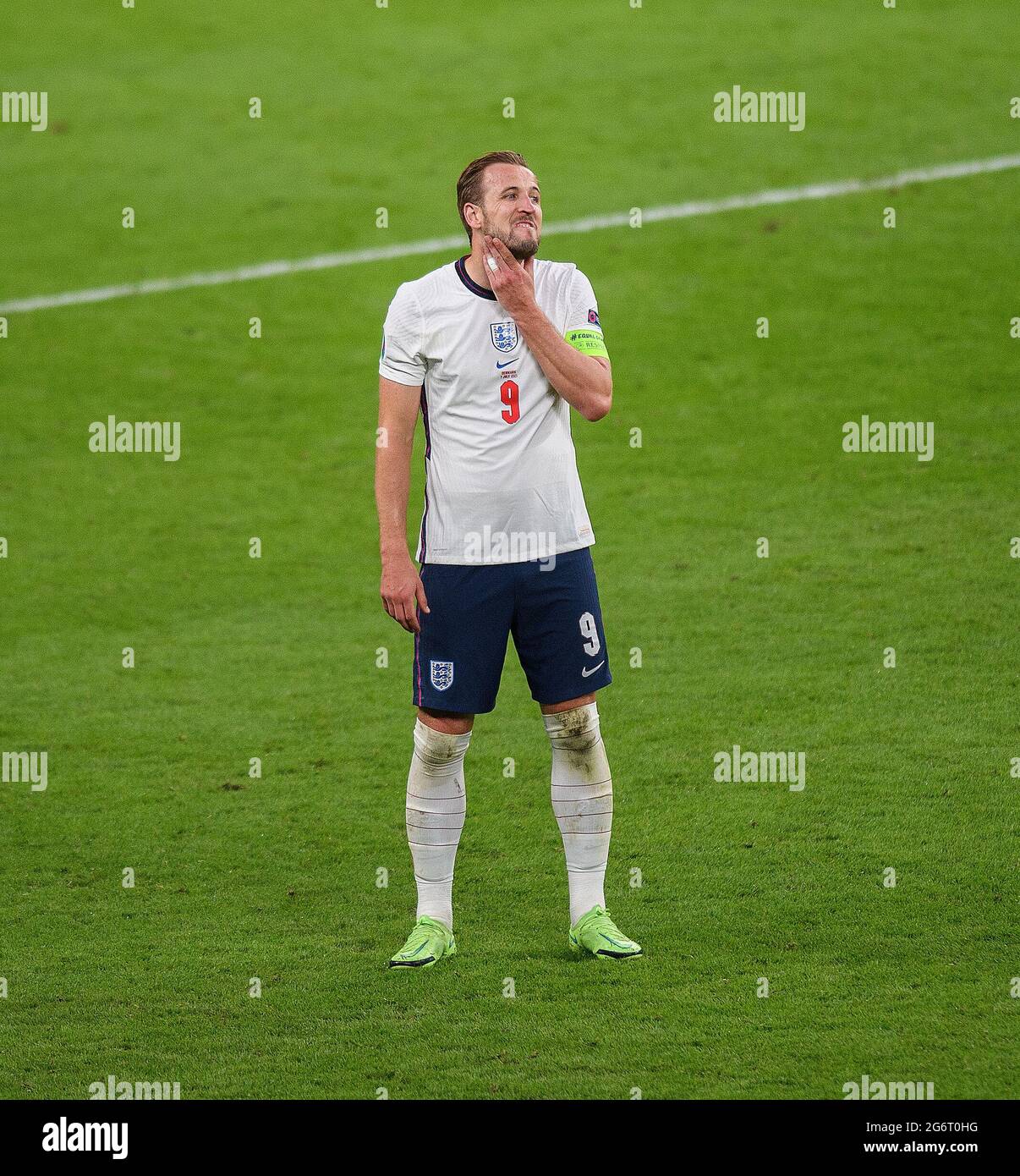 Euro 2020 final england kane hi-res stock photography and images - Alamy