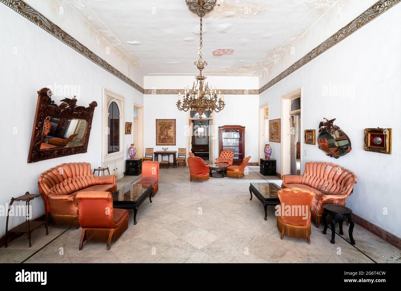 Tabbal Building Endangered Heritage in Beirut, Lebanon Stock Photo - Alamy